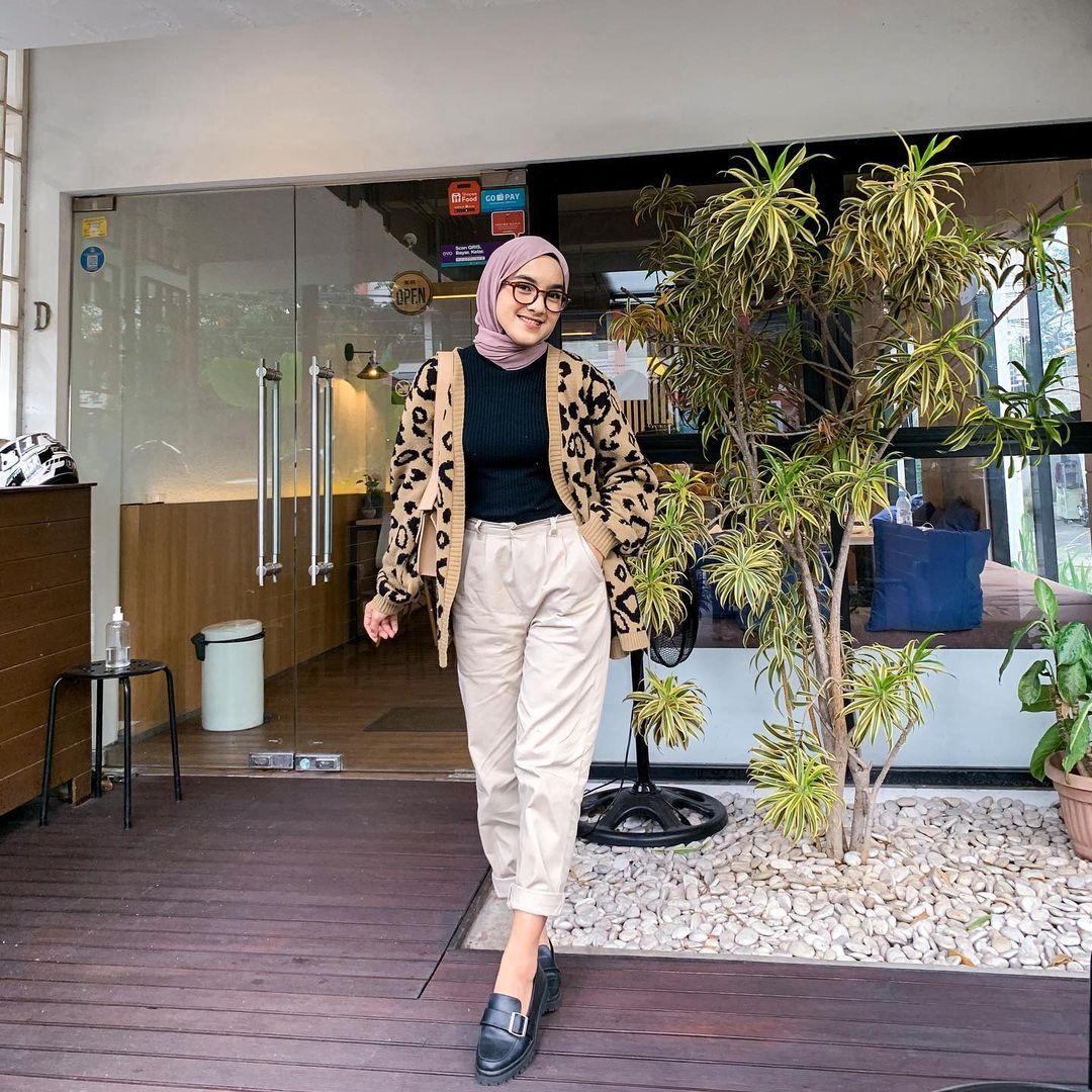 20 Ootd Hijab Remaja Sma Yang Stylish Dan Kekinian