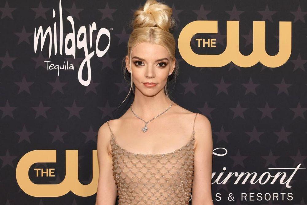Potret Glamour Anya Taylor-Joy yang Selalu Jadi Sorotan Potret Glamour Anya Taylor-Joy yang Selalu Jadi Sorotan