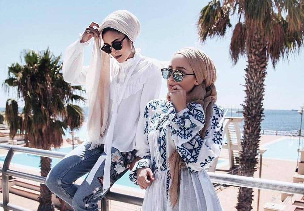 7 Fakta dan Sinopsis Film ‘Jodoh 3 Bujang’, Fenomena Nikah Kembar ...