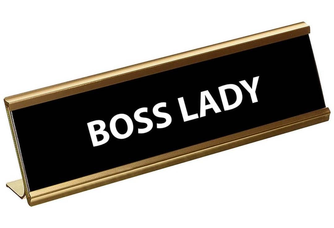 9 Inspirasi Kado Unik untuk Si Bos di Kantor | Popbela.com