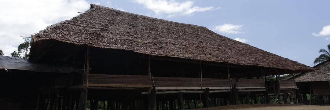 Keindahan 18 Rumah Adat Khas Indonesia dari Sabang Sampai Merauke ...