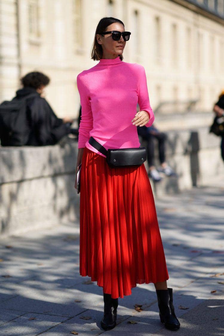 7 Cara Mix & Match untuk Tampil Beda dengan Baju Warna Pink | Popbela.com