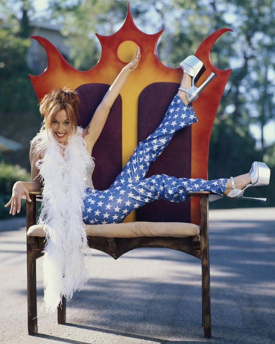 Trend Fashion 90an yang Bikin Kamu Nostalgia | Popbela.com