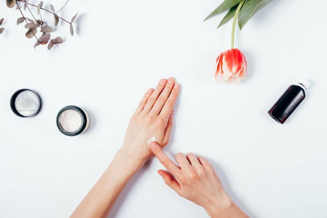 Perbedaan Whitening, Brightening, dan Lightening | Popbela.com