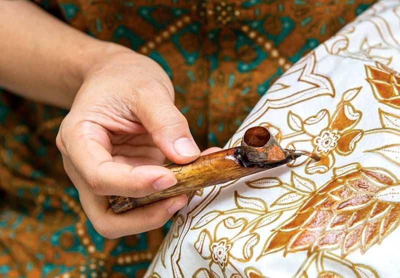5 Jenis Motif dan Filosofi Batik Nusantara yang Populer | POPBELA.com