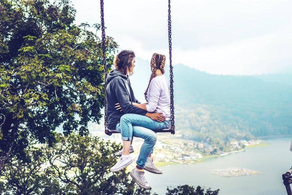 24 Kata Sayang dalam Berbagai Bahasa untuk Pasangan | Popbela.com