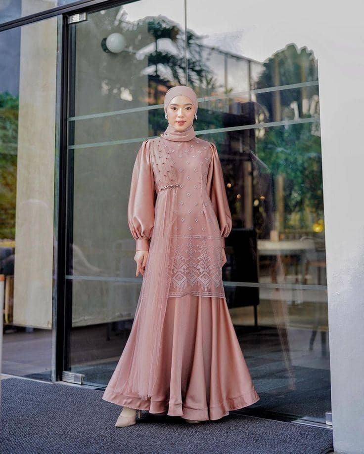 10 Model Baju Pesta Simple Elegan yang Nyaman Dikenakan | POPBELA.com