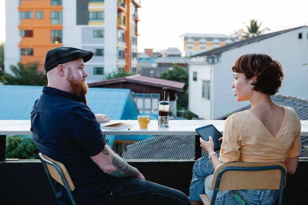 10 Cara Membujuk Pacar yang Marah, Bikin Hatinya Adem Lagi | Popbela.com