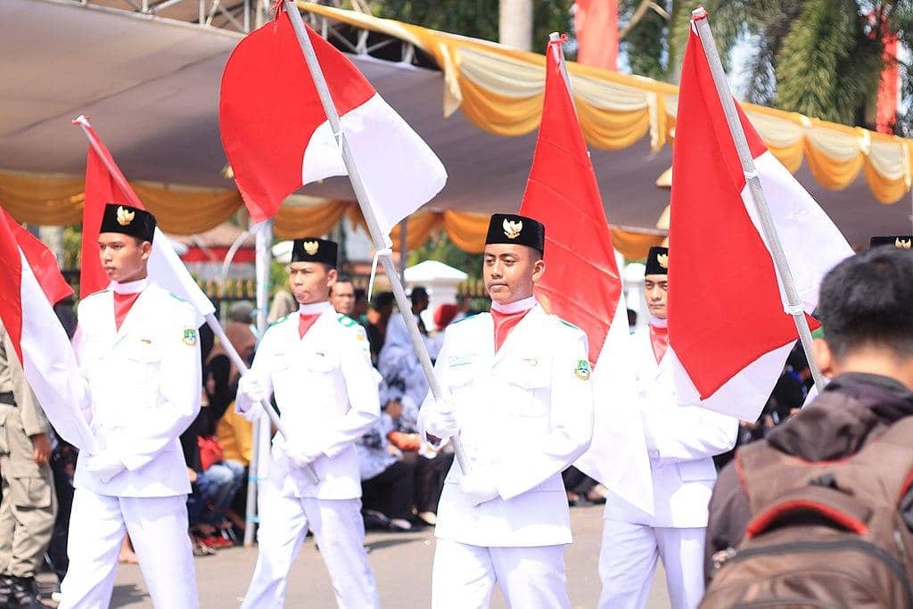 10 Daftar Perlengkapan Paskibra Putra dan Putri Lengkap | Popbela.com