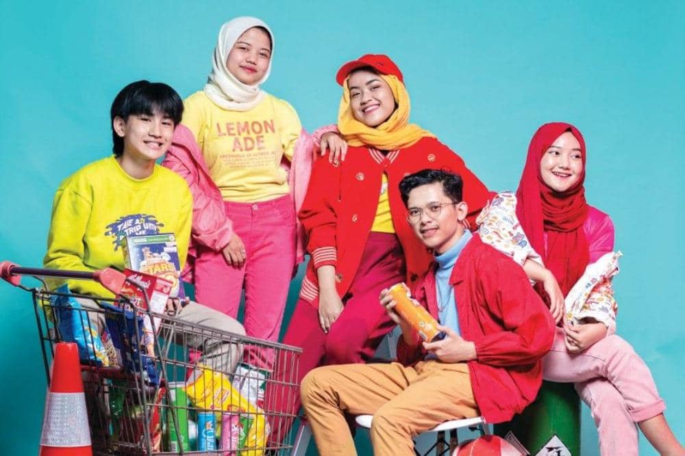 10 Dress Code Photo Studio Bareng Sahabat, Manis dan Kompak! | Popbela.com
