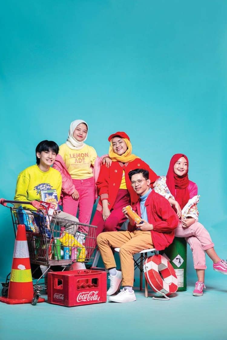 10 Dress Code Photo Studio Bareng Sahabat, Manis dan Kompak! | Popbela.com