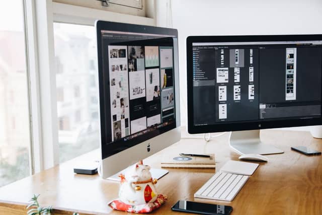 5 Contoh Poster Digital dan Cara Membuatnya yang Mudah | Popbela.com