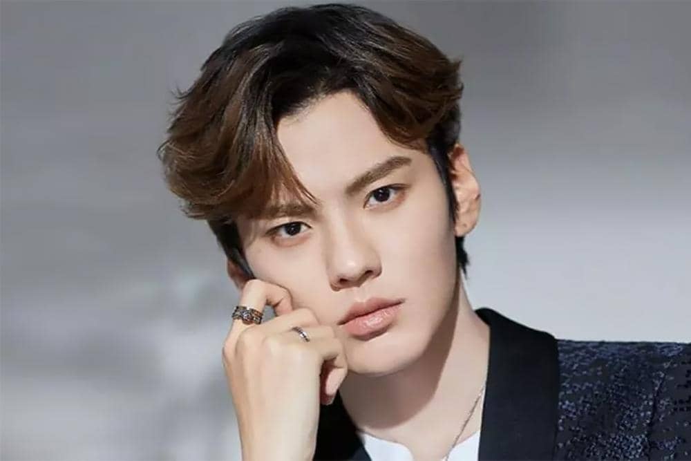 23 Model Potongan Two Block Hair Pendek Pria Indonesia Keren | POPBELA.com