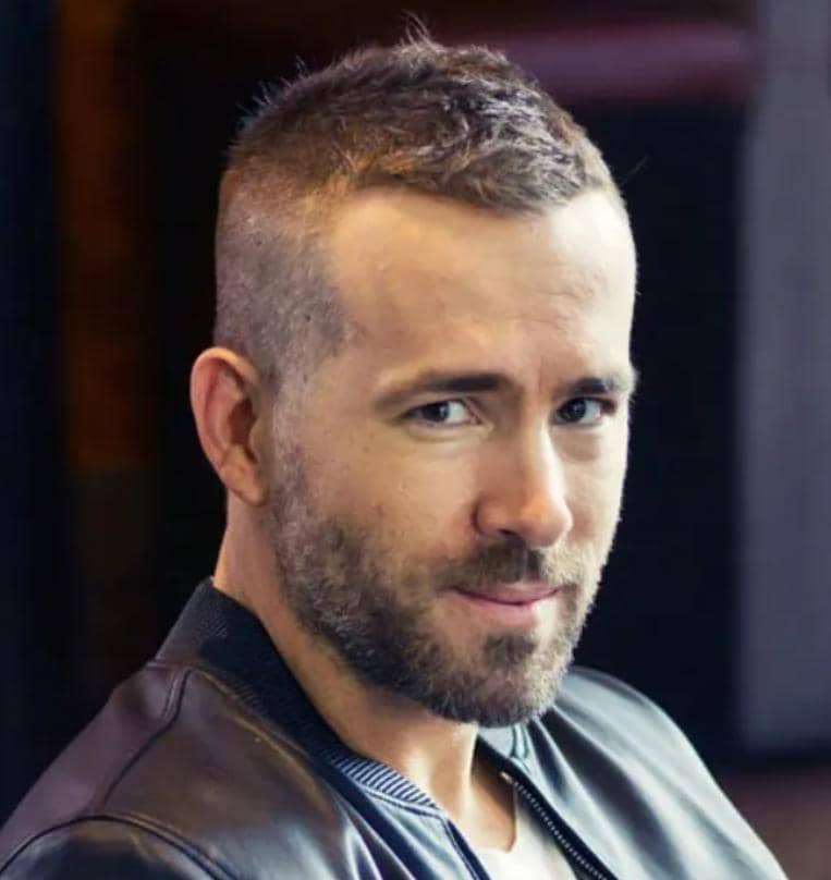 23 Cukuran Botak Keren yang Simpel dan Trendi | POPBELA.com