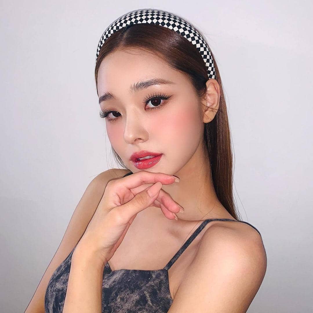 Beraura Mewah, Begini Potret Song Ji Ah | Popbela.com