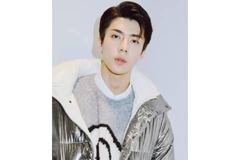 21 Model Potongan Rambut Comma Hair Pendek Laki-Laki Korea | Popbela.com