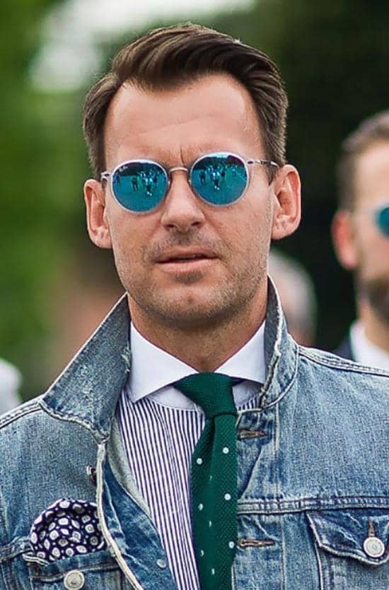 23 Cukuran Botak Keren yang Simpel dan Trendi | POPBELA.com