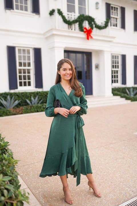 10 Model Gaun Natal Remaja Terbaru yang Kekinian | Popbela.com
