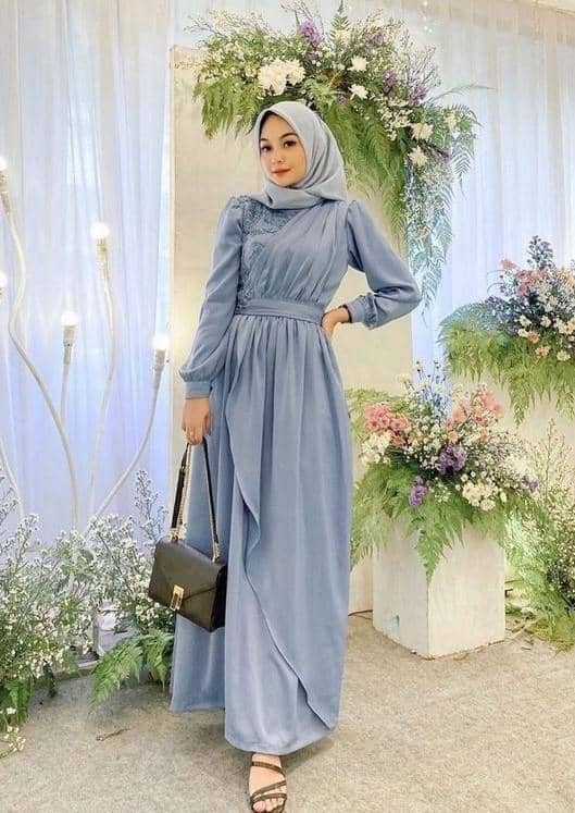 10 Model Dress Satin Kombinasi Terbaru, Stylish dan Menawan! | Popbela.com