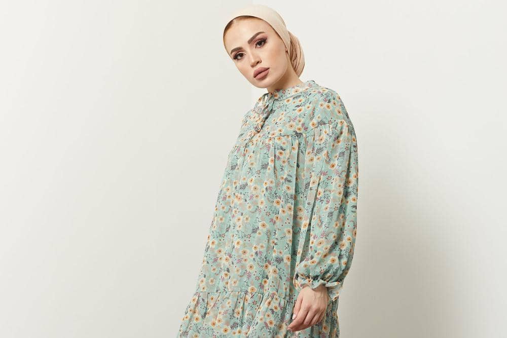 20 Model Tunik Simple tapi Mewah Terbaru dan Kekinian | Popbela.com