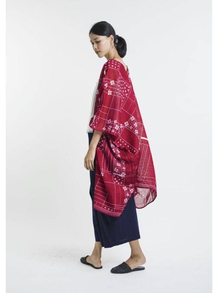 10 Model Outer Panjang yang Trendi dan Kekinian | Popbela.com