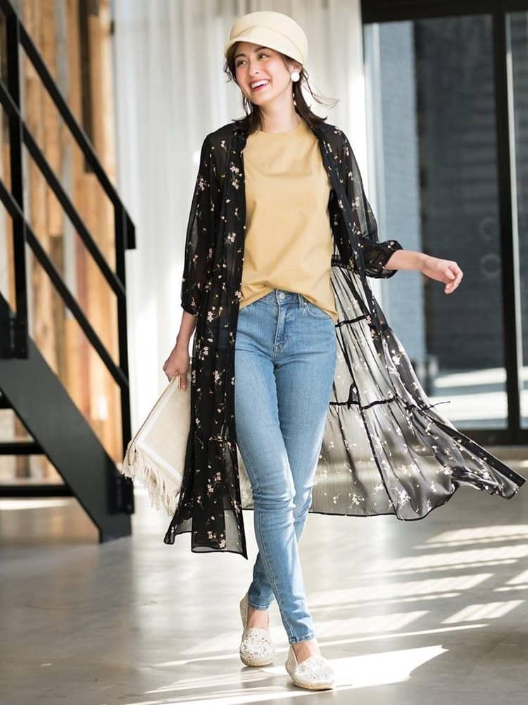 10 Model Outer Panjang yang Trendi dan Kekinian | Popbela.com