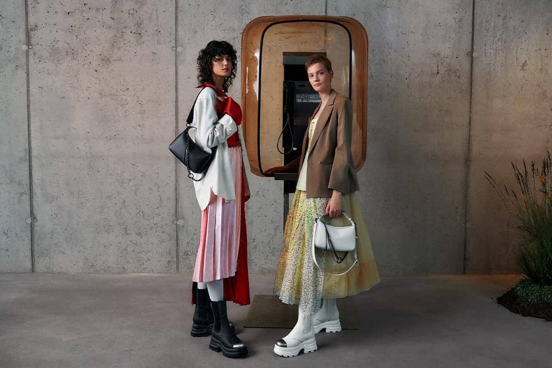 Tips Padu-padan Tas Charles & Keith yang Trendi | Popbela.com