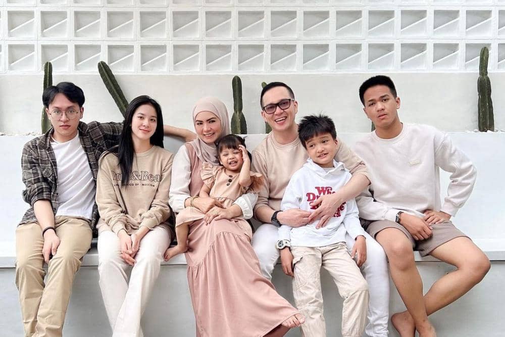 Biodata Zee JKT48: Nama Asli, Tinggi dan Tanggal Lahir | Popbela.com