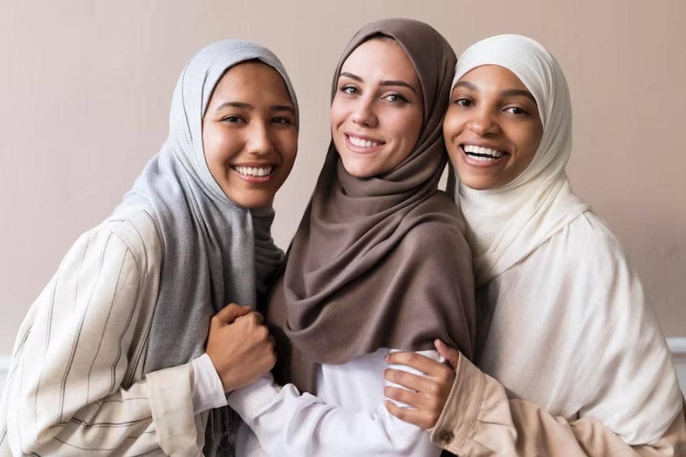 8 Ayat Al-Qur'an tentang Memaafkan Orang Lain, Ada Hikmahnya | Popbela.com