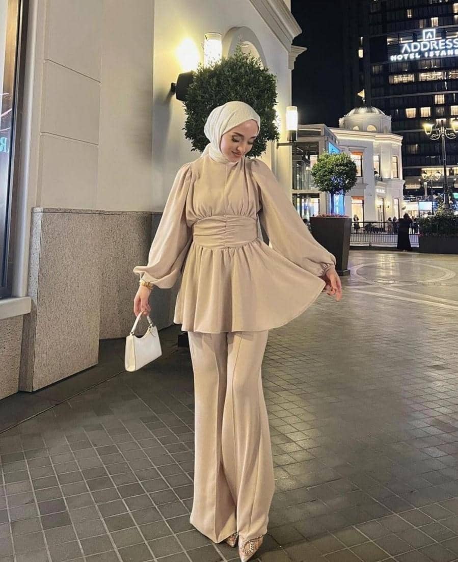 12 Model Baju Setelan Perempuan Hijab Terbaru 2025, Stylish! | Popbela.com