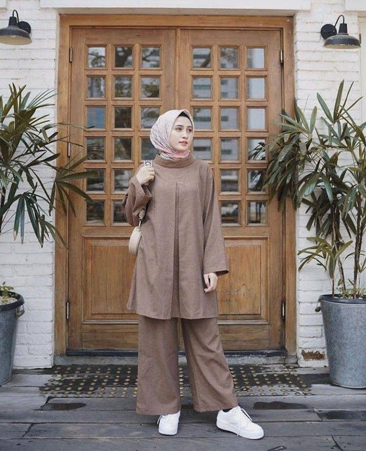 12 Model Baju Setelan Perempuan Hijab Terbaru 2025, Stylish! | POPBELA.com