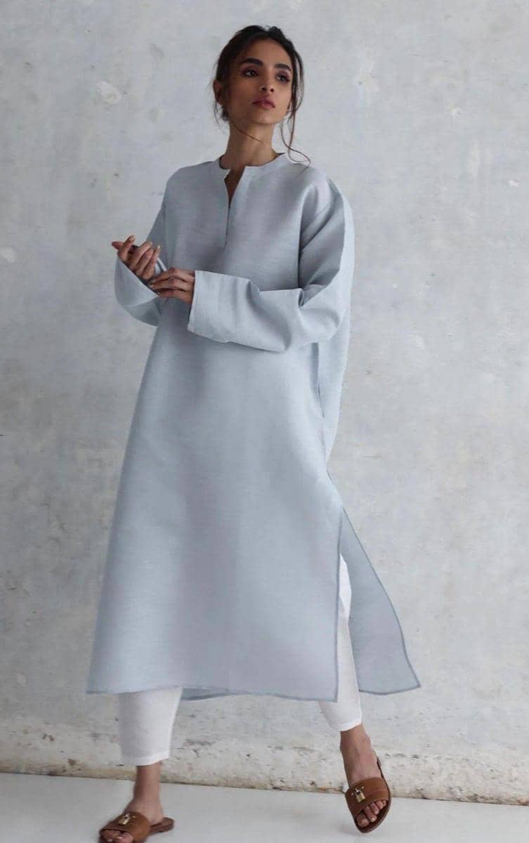 20 Model Tunik Simple tapi Mewah Terbaru dan Kekinian | Popbela.com