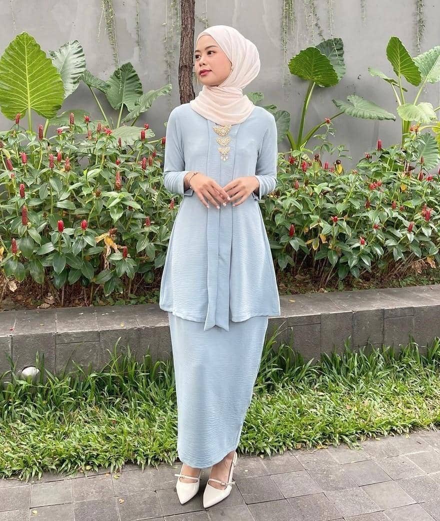11 Model Jahit Baju Kebaya Terbaru, Elegan dan Fashionable! | Popbela.com