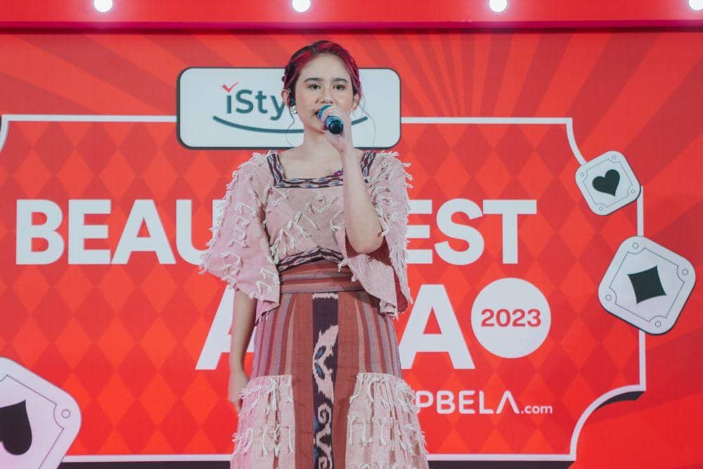 Kembaran Sama Tissa Biani Dengan Coba 3 Produk Rivya Favorit | Popbela.com