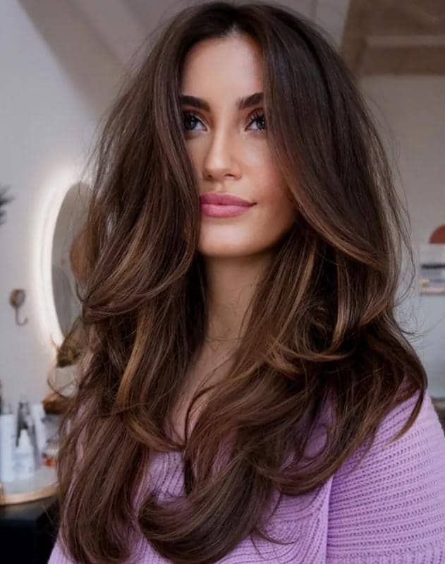 15 Model Rambut Panjang Wanita Terbaru, Anggun dan Menawan! | Popbela.com