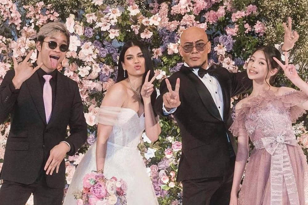 Profil Deddy Corbuzier, Mentalis yang Beralih Jadi Youtuber | Popbela.com