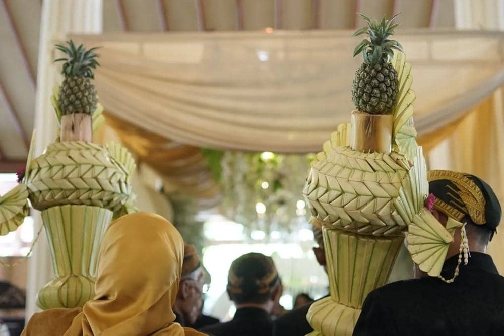 Filosofi, Makna, dan Aturan Kembar Mayang di Pernikahan Jawa | Popbela.com