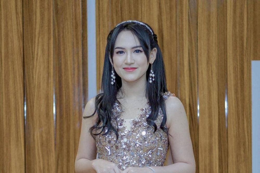 Lirik Lagu Rungkad - Happy Asmara, Lengkap dengan Artinya | Popbela.com