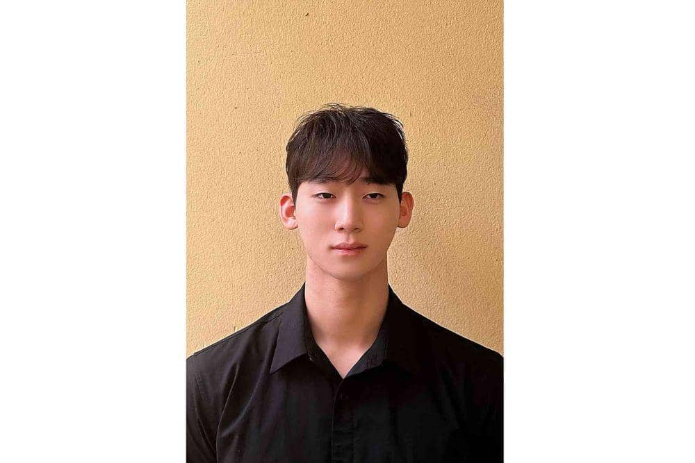 23 Model Potongan Two Block Hair Pendek Pria Indonesia Keren | Popbela.com