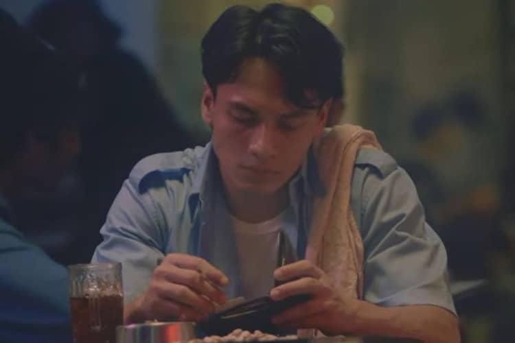 Lirik Lagu David Bayu Deritaku, Cerita Penyesalan Cinta | Popbela.com