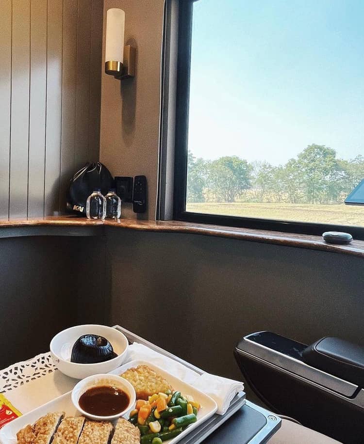 Suite Class Compartment Argo Semeru Rute, Fasilitas, Tarif | Popbela.com