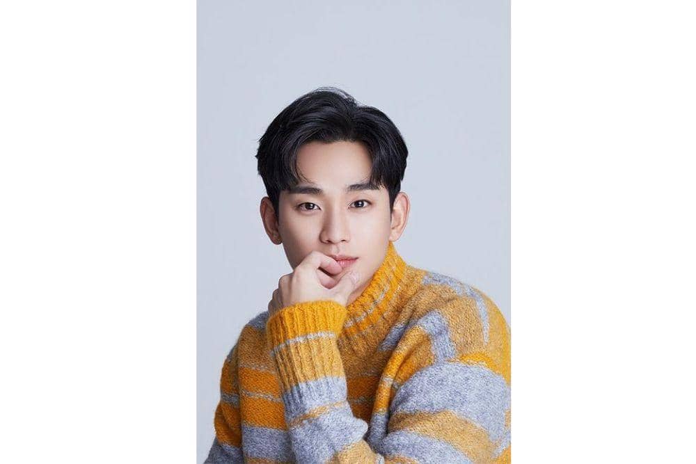 21 Model Potongan Rambut Comma Hair Pendek Laki-Laki Korea | Popbela.com