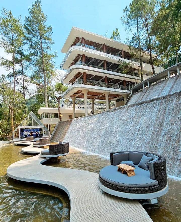 Wisata Heha Waterfall Bogor: Lokasi, Rute, dan Spot Foto | Popbela.com