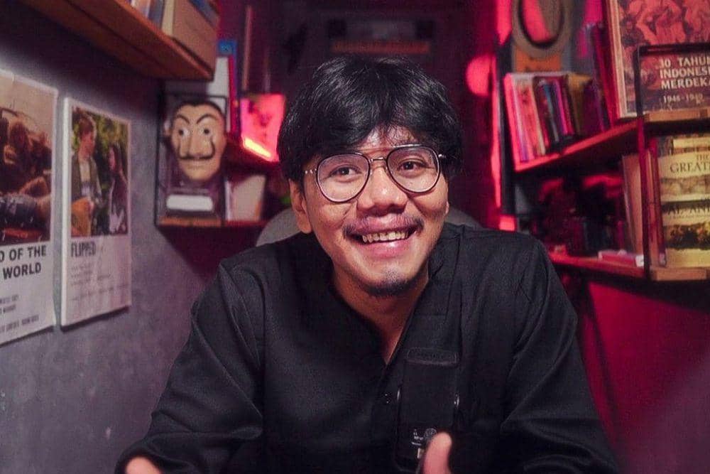 Biodata dan Profil Ferry Irwandi: Karier, Kehidupan, Pendidikan | Popbela.com