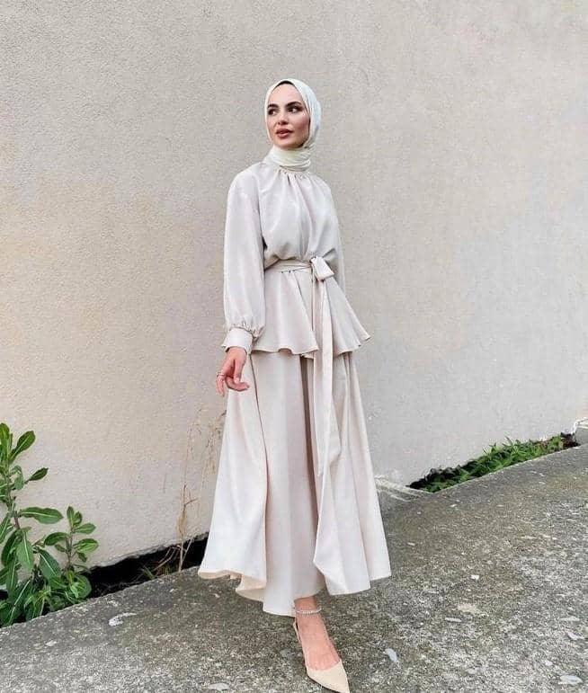 Tren Fashion Hijab 2024, Model One Set dan Outer Jadi Hits | POPBELA.com