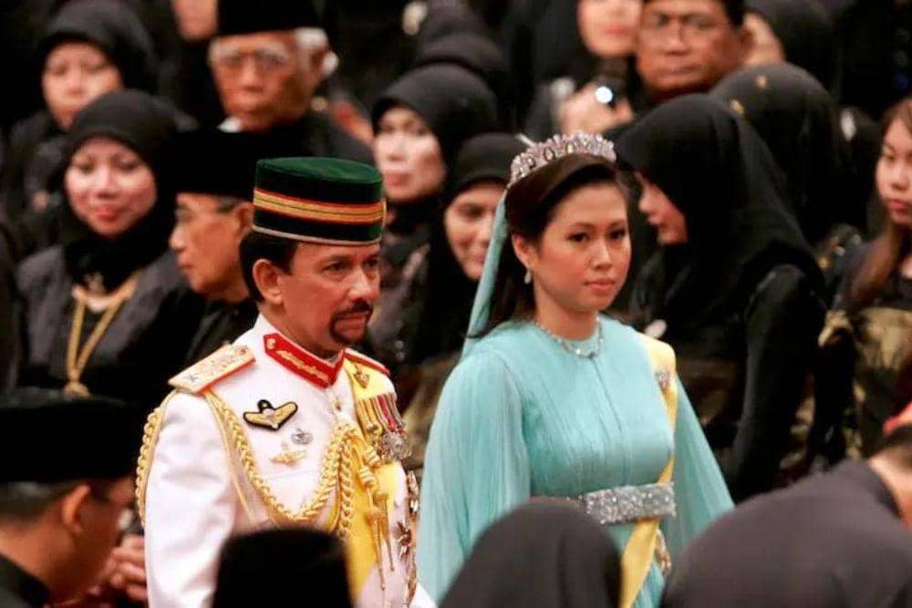 Deretan Perempuan yang Jadi Istri Sultan Brunei Darussalam | Popbela.com