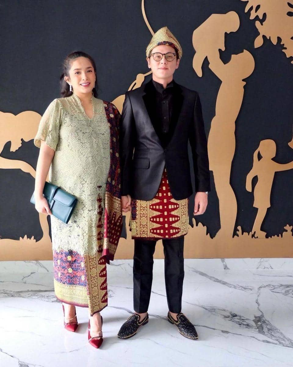 Inspirasi Model Kebaya Warna Hijau Muda | Popbela.com