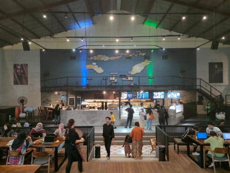 Mengenal Cafe Bajawa Flores NTT yang Sedang Populer | POPBELA.com
