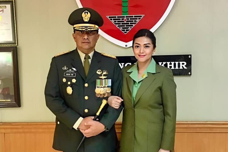 6 Artis yang Menikah dengan Anggota TNI | Popbela.com