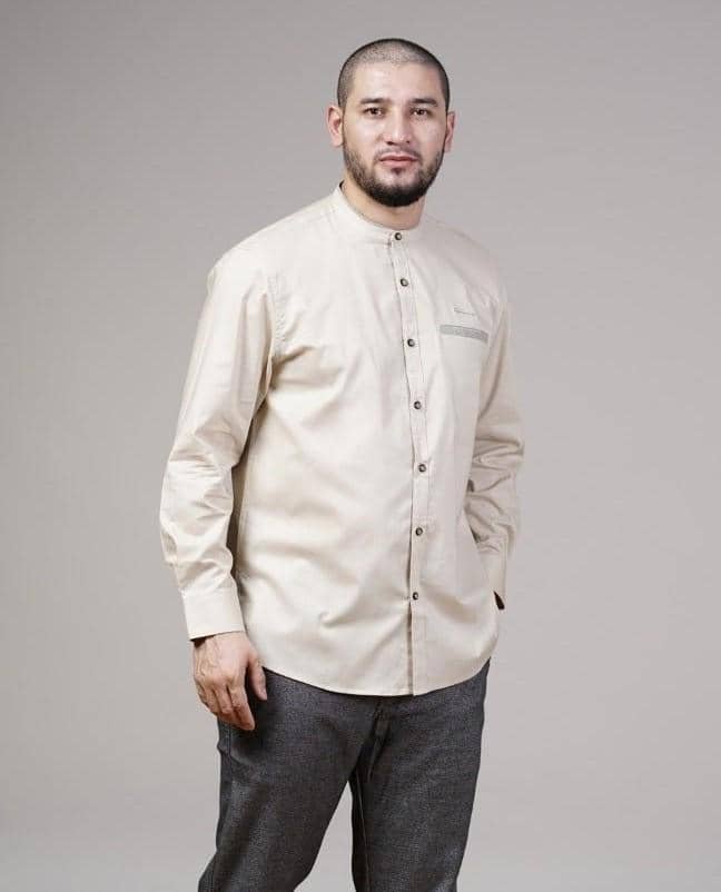5 Model Baju Koko Terbaru Pria 2025, Simpel dan Stylish | Popbela.com